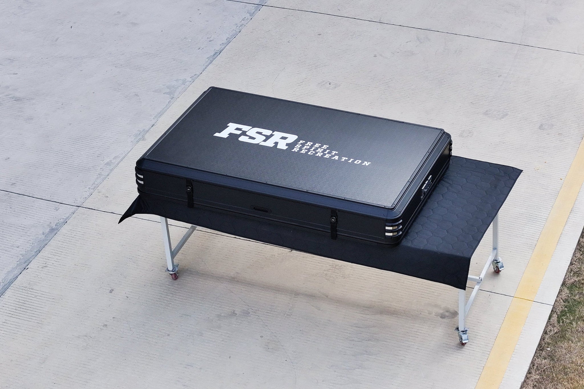 Kali King - Rooftop tent – Baseline Overland