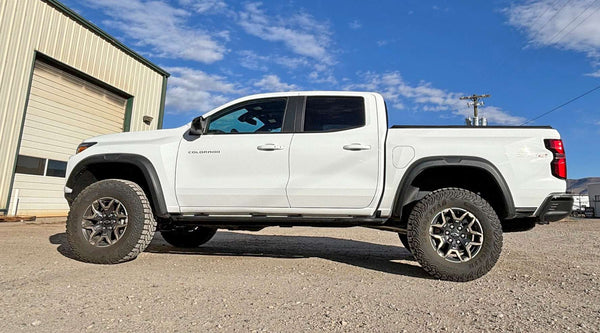 Durable 2023+ Chevy Colorado/GMC Canyon Rock Sliders – Baseline Overland